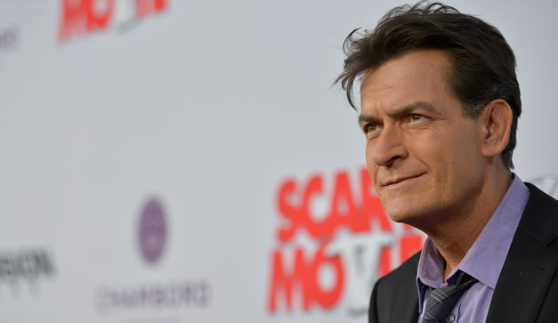 chilango - Charlie Sheen usará su nombre real en 'Machete kills'
