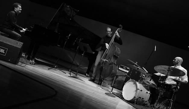 chilango - The Watcher: la complicidad jazzística de Alex Mercado