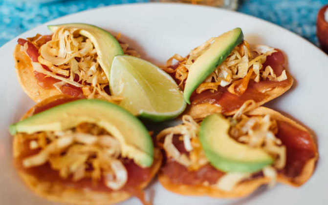Chilango - Las doce mejores (en serio) tostadas de mariscos en la CDMX