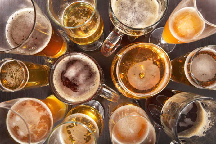 Chilango - Cerveza barata de a $15 en estos bares de la CDMX
