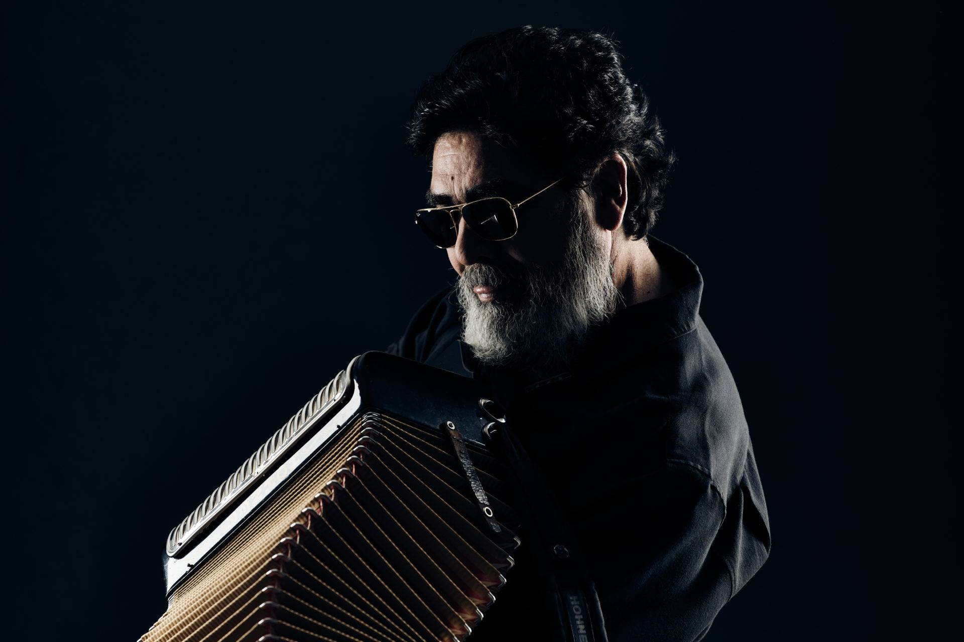 Chilango - “La música lo puede hacer todo” Celso Piña estará en El Plaza