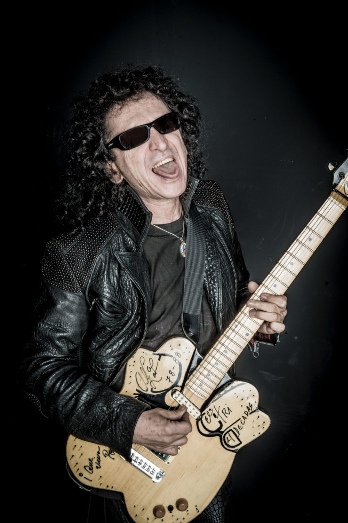 Chilango - Los 50 años de El Tri: Alex Lora habla de su rocanrol