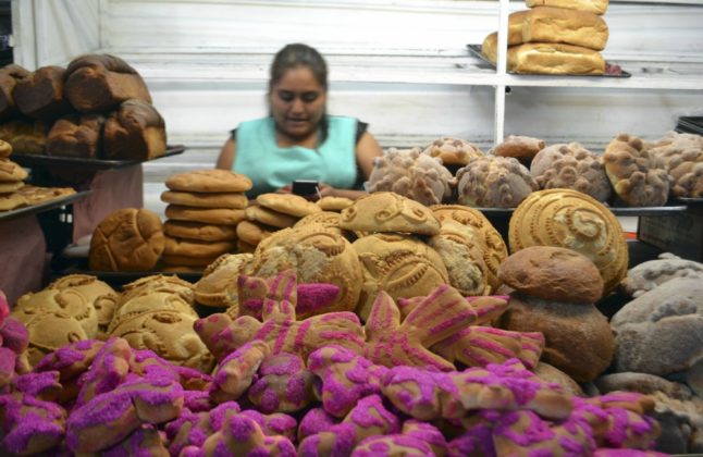 Chilango - Pan de muerto tradicional en la CDMX y dónde probarlo