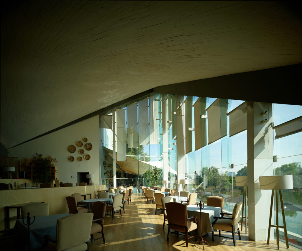 chilango - Un espacio de arte abre en el Lago de Chapultepec: OMR en Algo