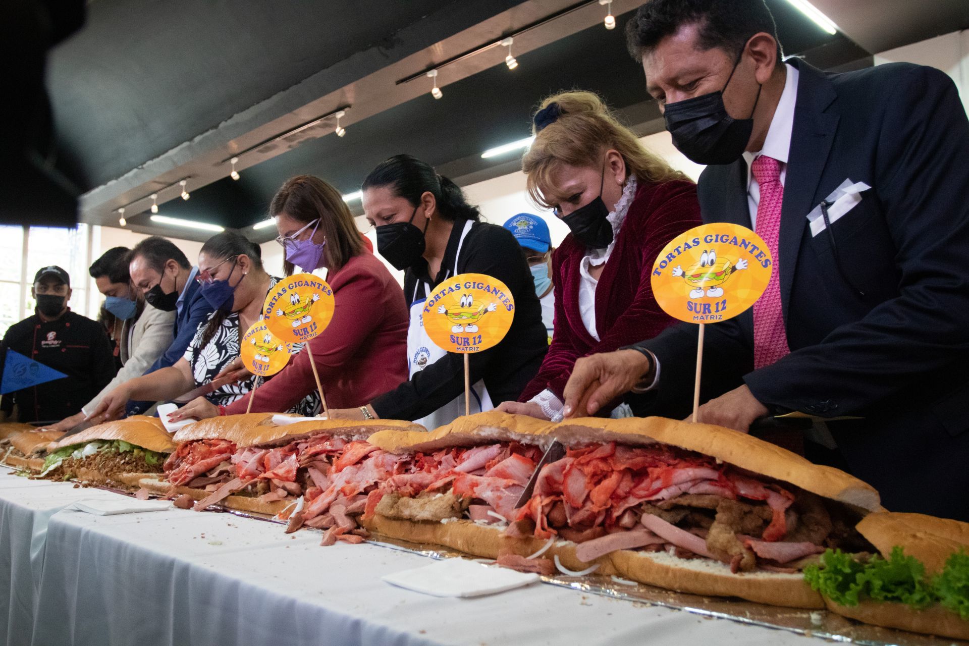 Chilango - Fechas, horarios y más: Anuncian la Feria de la Torta 2022 ...