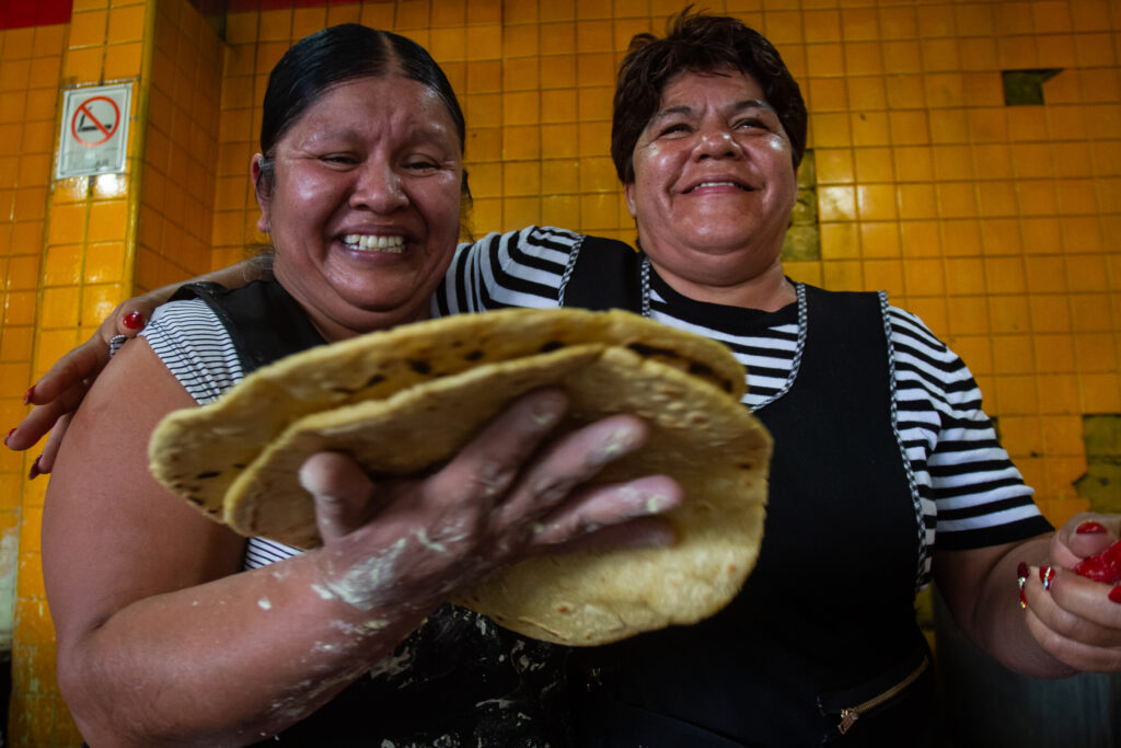 De La Merced para el mundo, estos son los sopes gigantes de 15 pesos ...