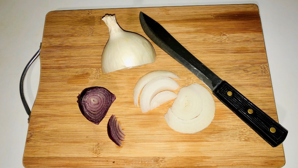 Tips para cortar cebolla sin llorar ni una sola lágrima - Lado.mx