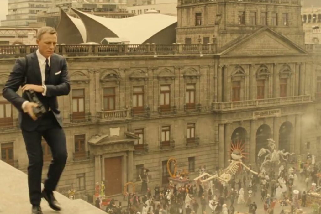 chilango - El paso de James Bond por la CDMX