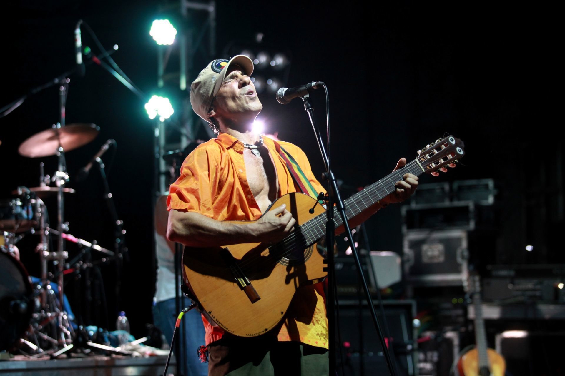 Chilango - Manu Chao ya puede venir a CDMX a dar concierto, le retira veto