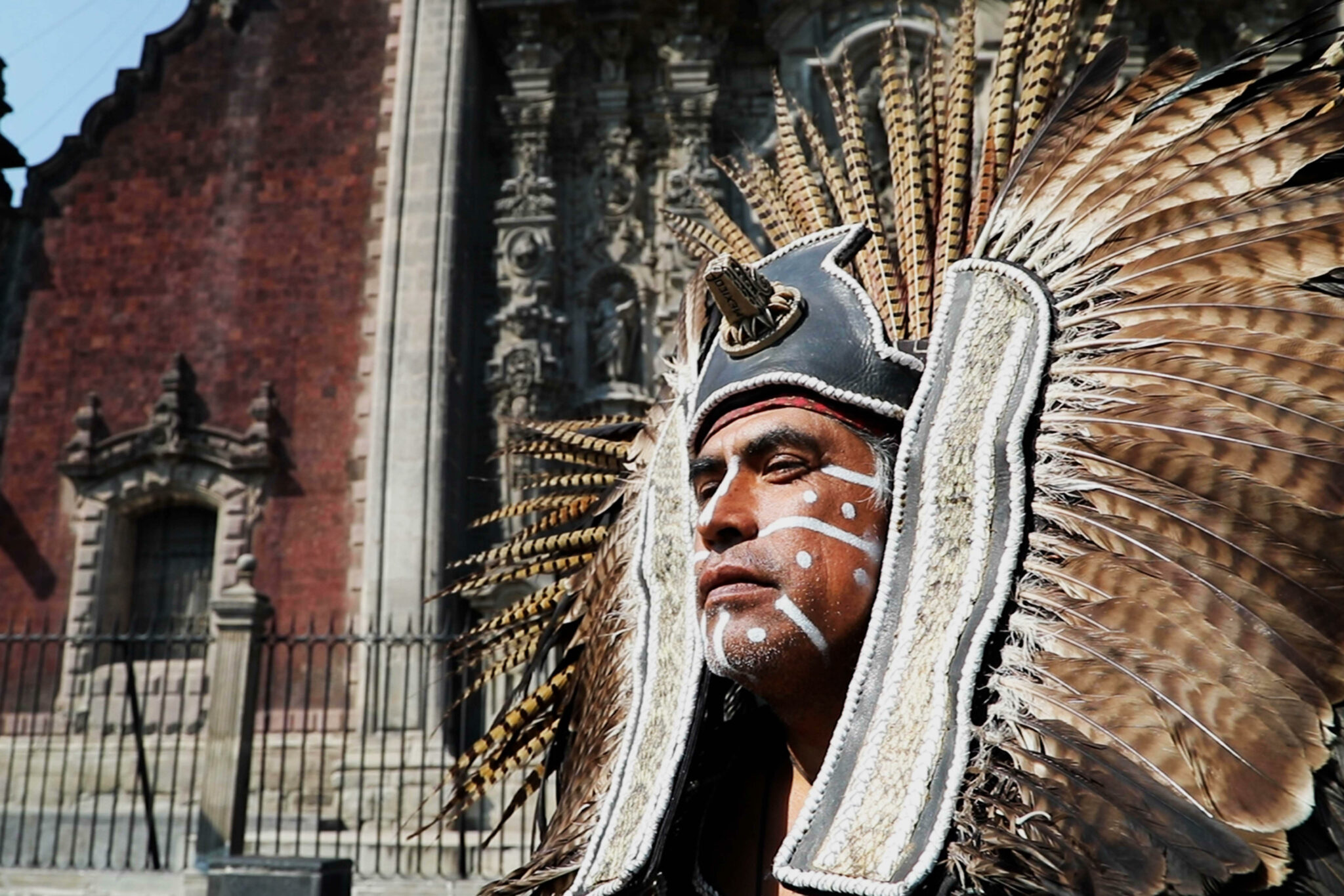 chilango - Baño de fuego, una tradición azteca que sobrevive en el Zócalo