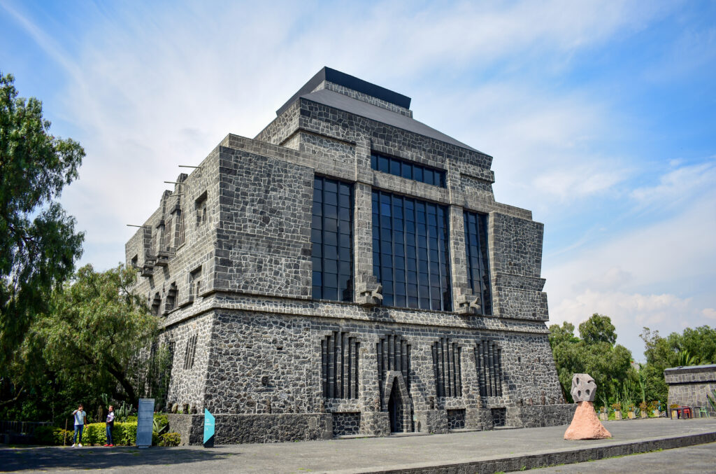 chilango - Museo Anahuacalli, el proyecto de Diego Rivera para albergar ...