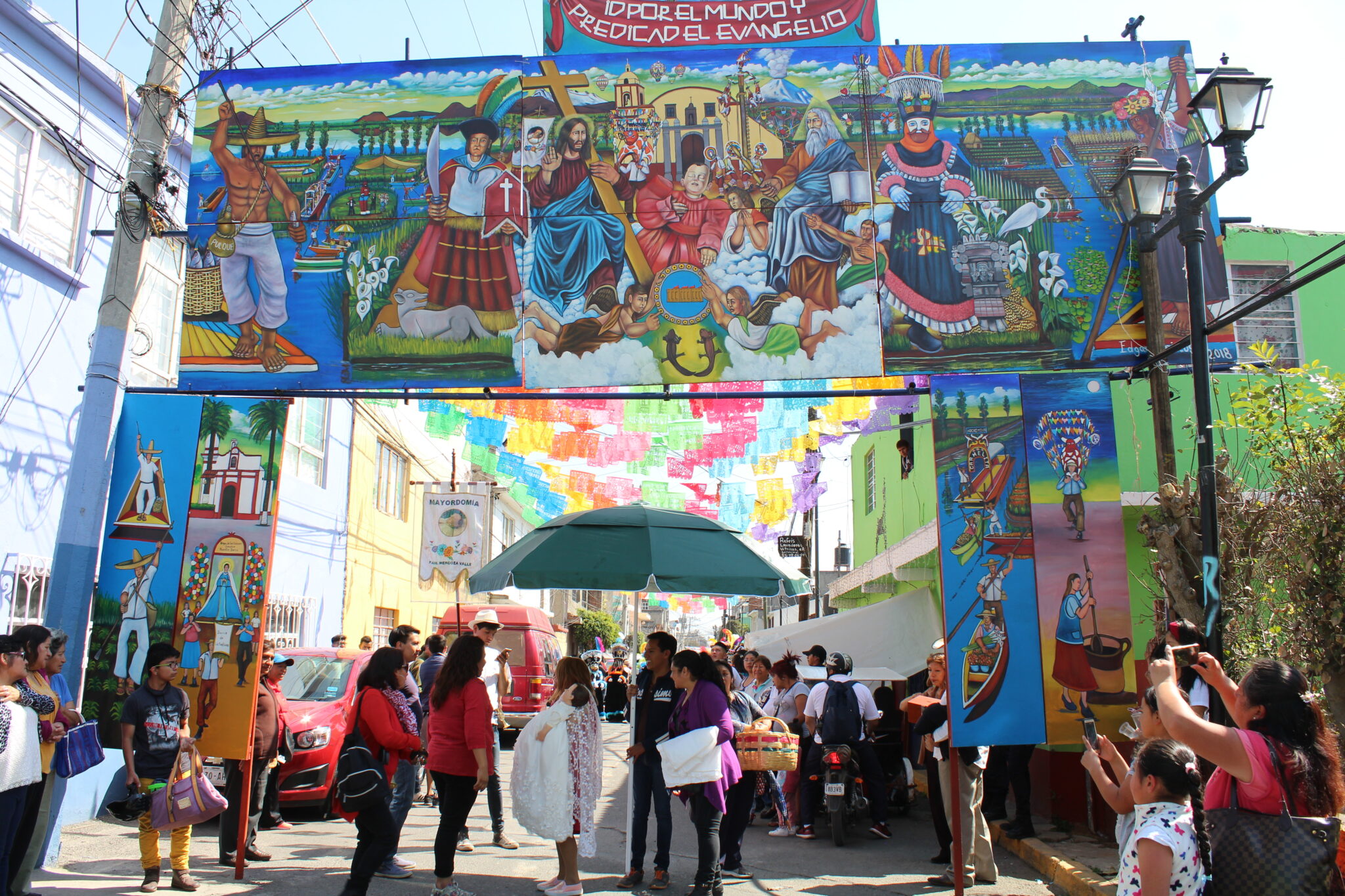 chilango - Las portadas de Xochimilco, una tradicional y colorida ...