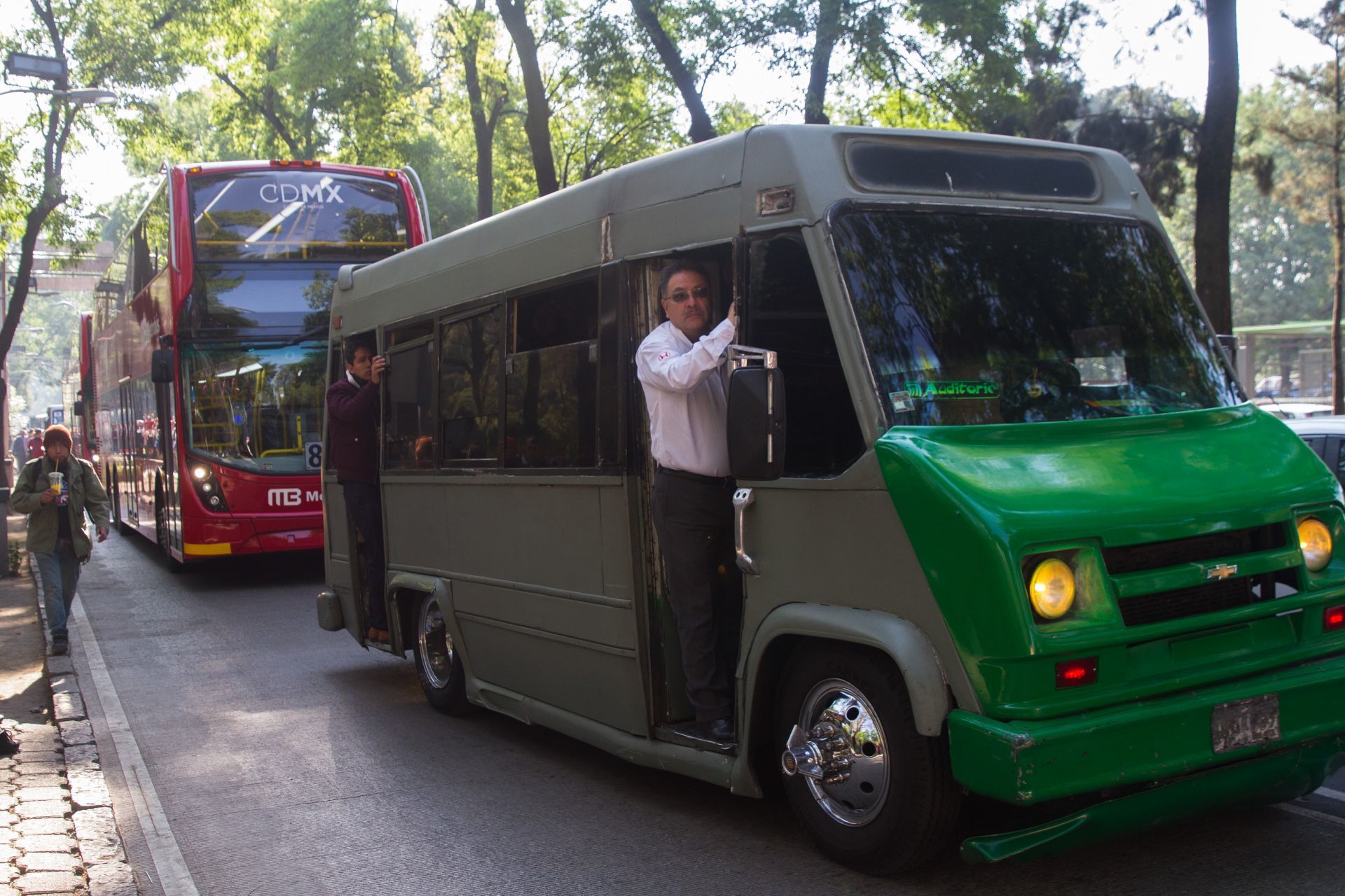 Chilango - Microbuses de CDMX darán paso a nuevos autobuses en 2024
