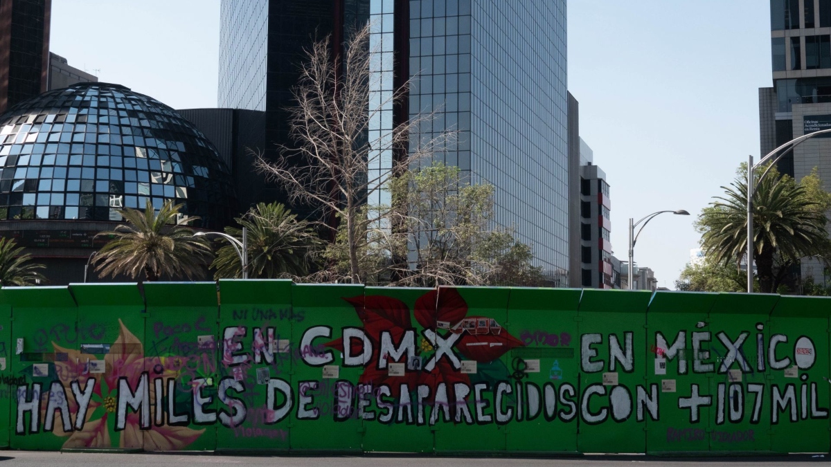 Chilango - Ya hay fecha para que el nuevo ahuehuete de Reforma sea ...