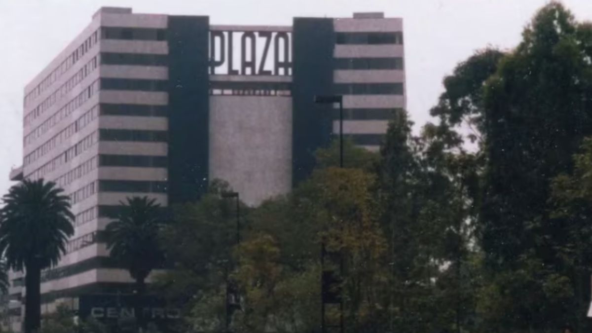 Plaza Condesa Logo El Plaza Condesa (@El_Plaza_) / X