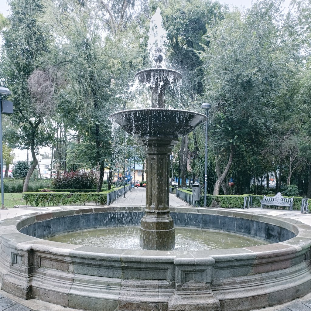 ¡El Zócalo de CDMX tenía fuentes! ¿Por qué las quitaron y dónde están ...