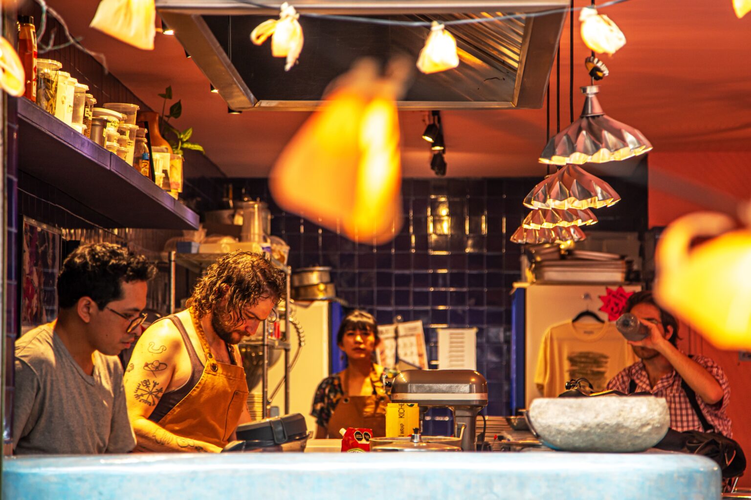 Chilango - Coyota, un botanero de comida cantinosa en Santa María la Ribera