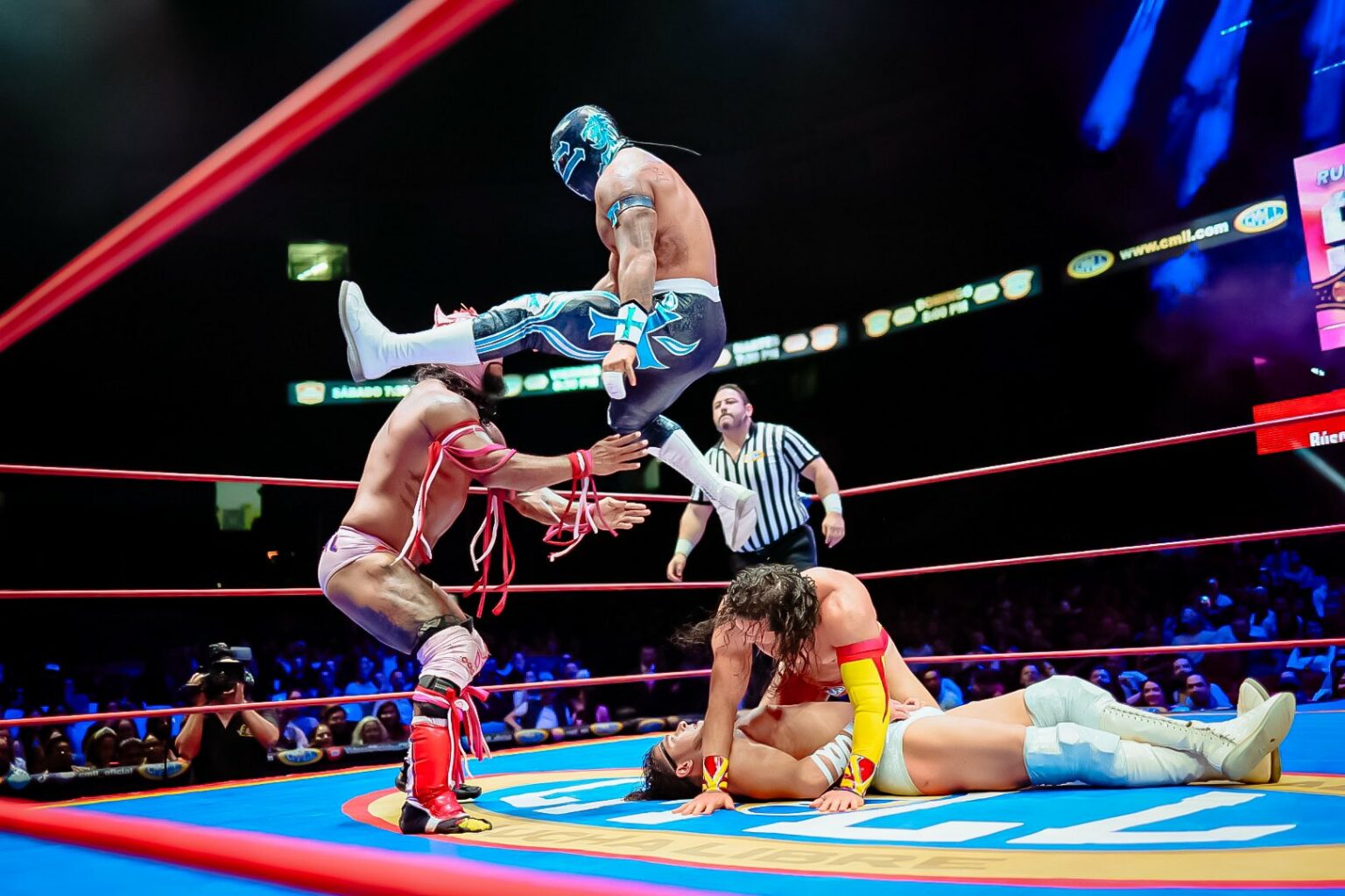 Chilango - Lucha libre CMLL: Así será la función por 90 aniversario en ...