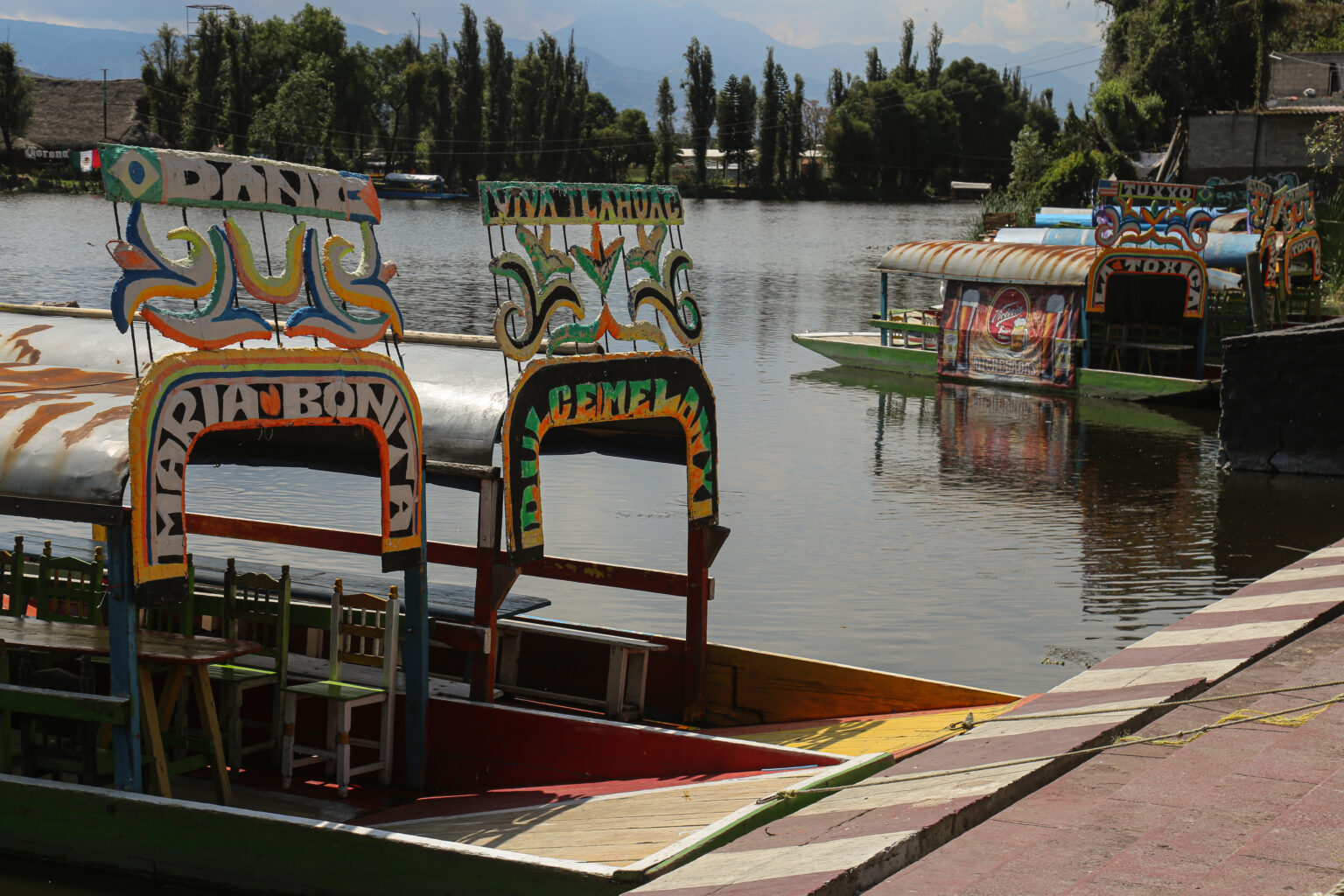 Chilango - Trajineras en CDMX: Lago de los Reyes Aztecas vs Xochimilco