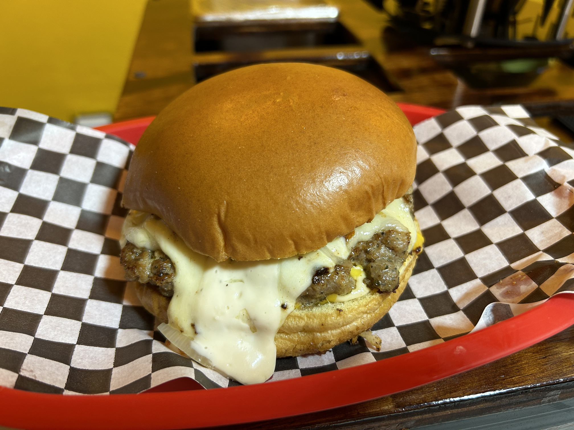 Chilango - Gorucha’s Burger, hamburguesas con gran precio-calidad en la ...