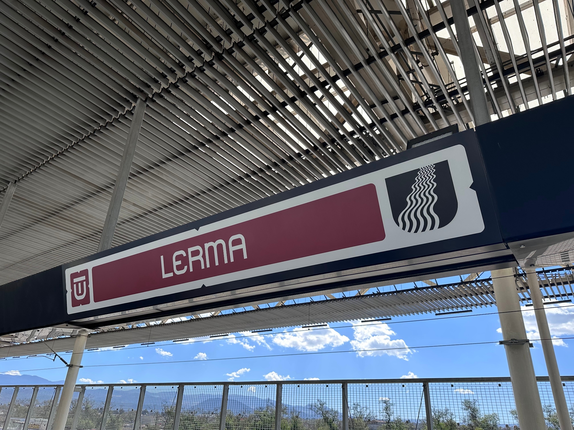 Chilango - Tren Interurbano México-Toluca: ¿Cómo llegar de CDMX a Toluca?