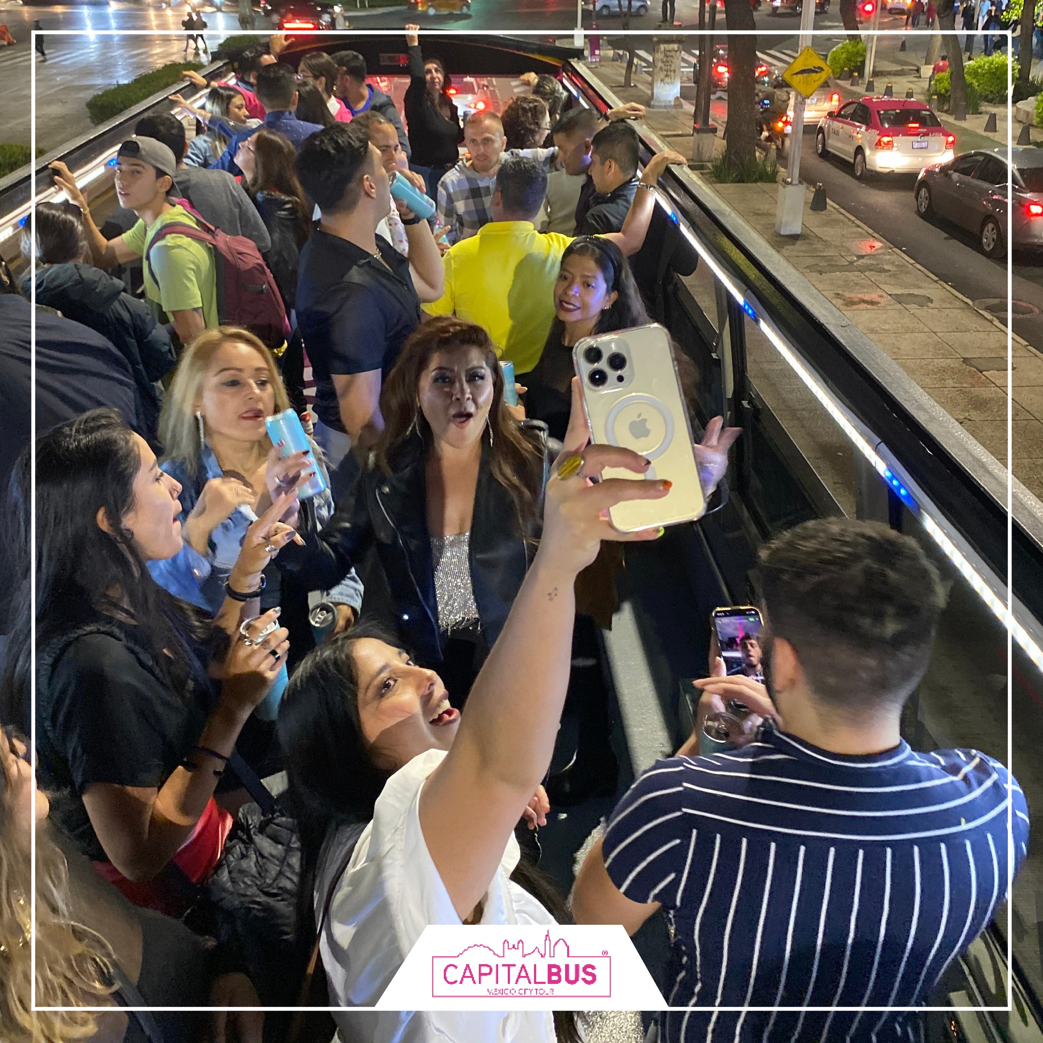 Chilango - Disco Bus CDMX: Echa fiesta y recorre la ciudad en un autobús