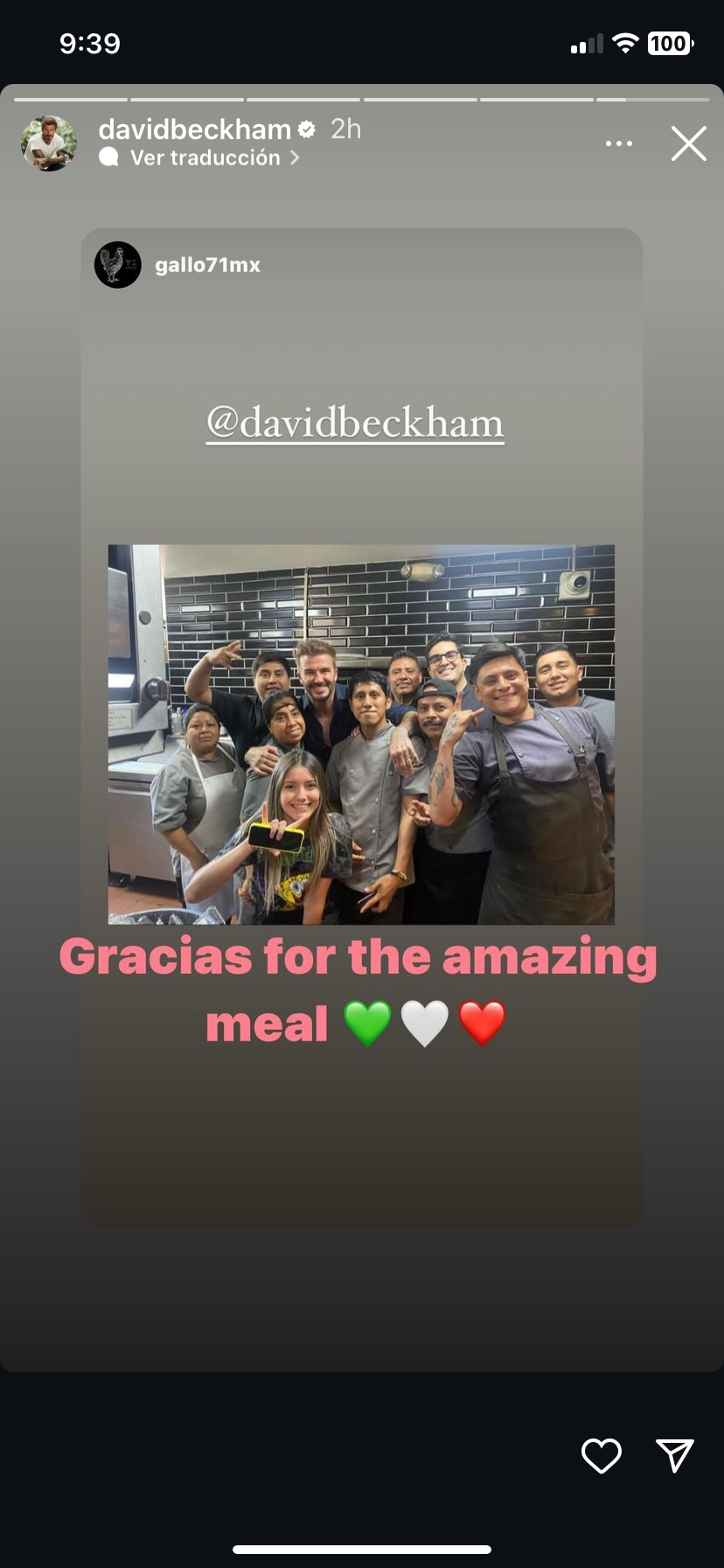 Chilango - David Beckham se echa unos tacos en un restaurante de México