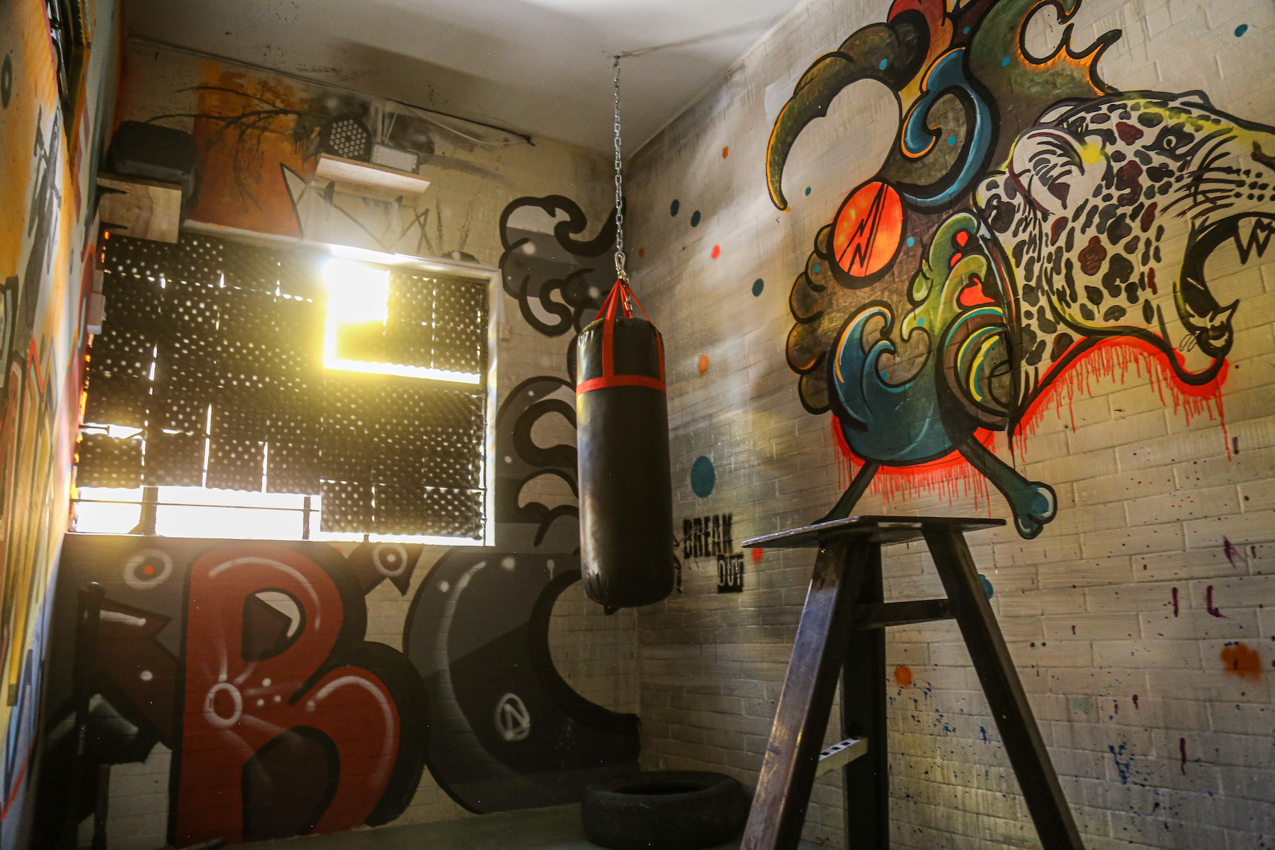 Chilango - BreakOut: El lugar para liberar estrés rompiendo cosas en CDMX