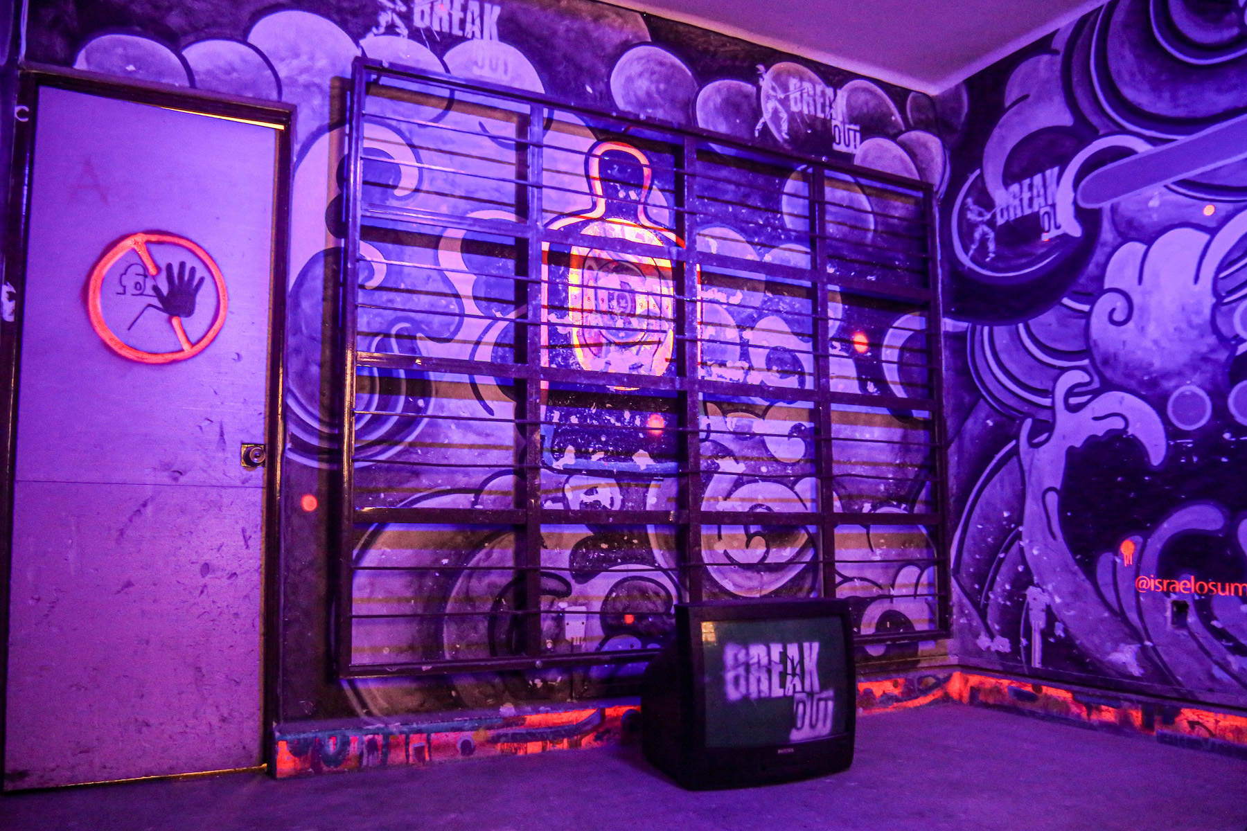 Chilango - BreakOut: El lugar para liberar estrés rompiendo cosas en CDMX