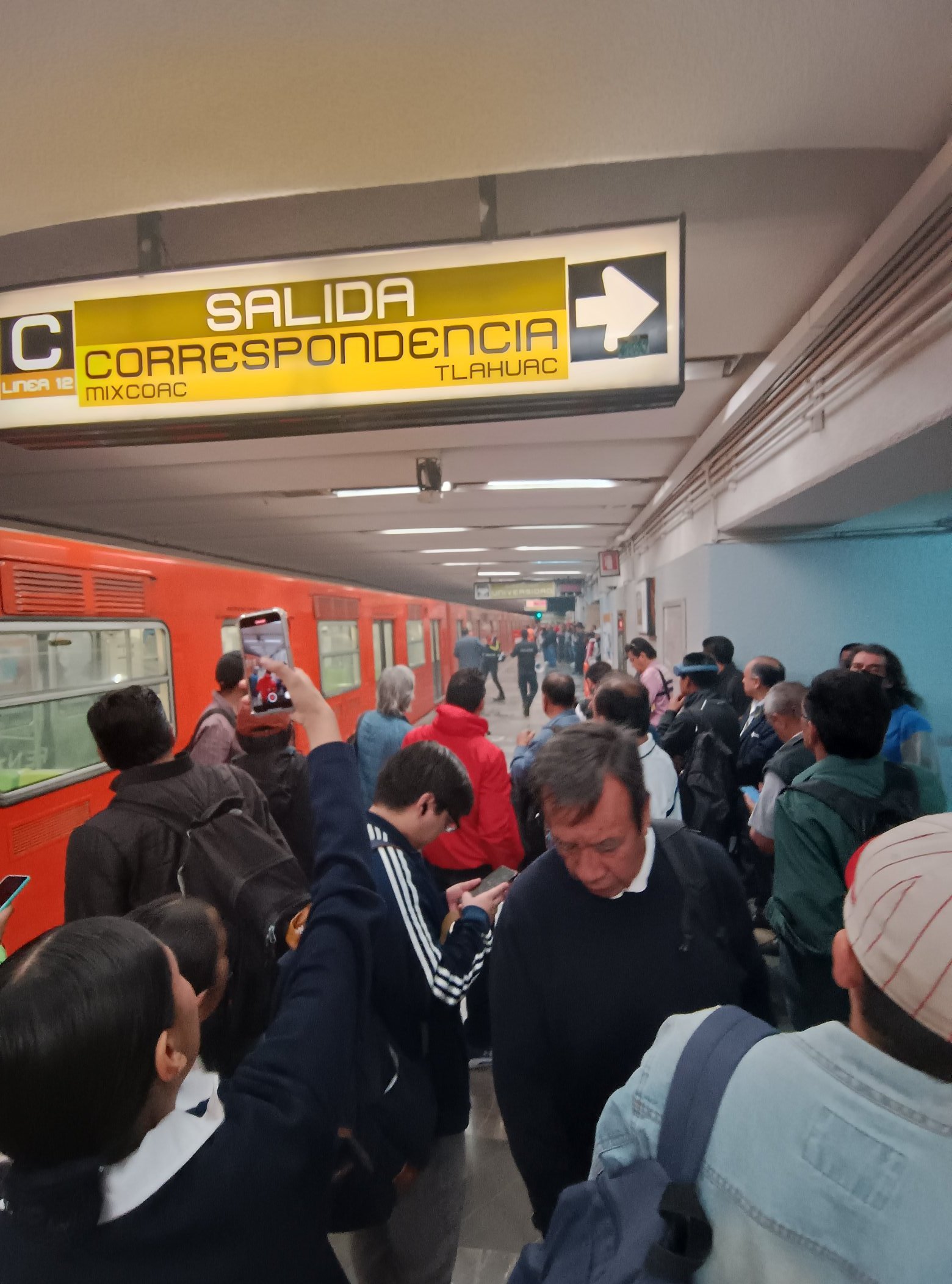 Chilango - Metro de CDMX hoy 2 de mayo: qué pasó en Línea 3