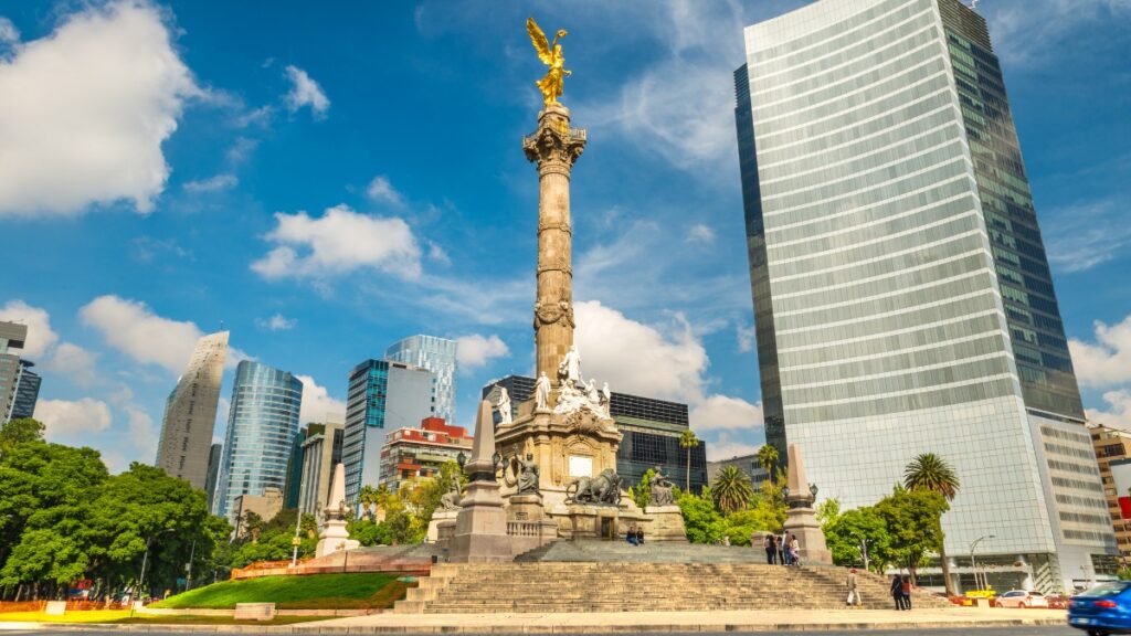 Chilango - Sidral Mundet: los verdaderos monumentos de México