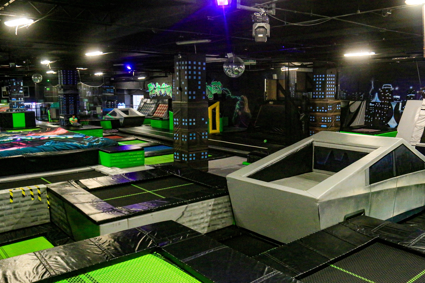 Chilango - Flip Out Lomas Verdes: precios, paquetes y horarios