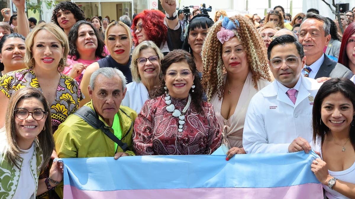 Chilango - Clara Brugada resalta lucha de personas trans en CDMX