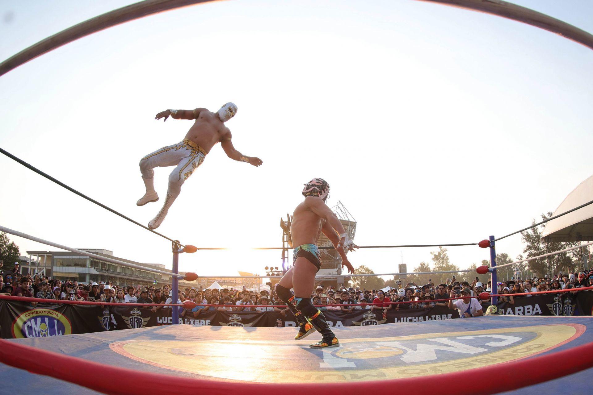 Chilango - Lucha libre Fan Fest en CDMX: Habrá cine, pizza y autógrafos